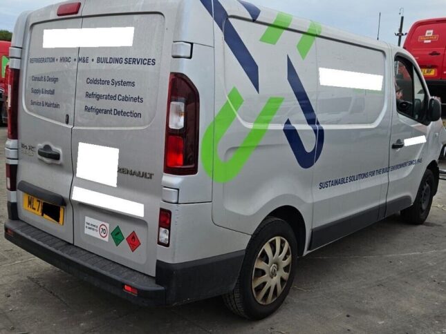 Renault Trafic Adblue Injector 2.0DCI 2021 - 208997976R - Chrispin's ...