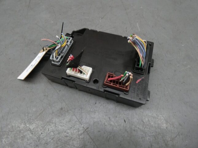 Renault Trafic Body Control Module BCM 2.0DCI 2021 - T4L4VS - Chrispin ...