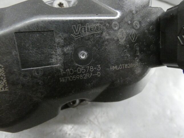 Renault Trafic EGR Valve 2.0DCI 2021 (B) - VALEO - 147105982R ...