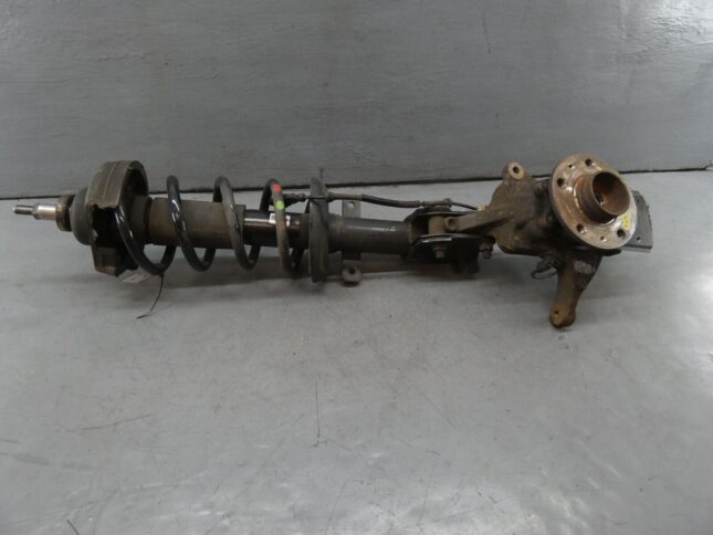 Renault Trafic Drivers Offside Front Shock & Hub Suspension 2.0DCI 2021 ...