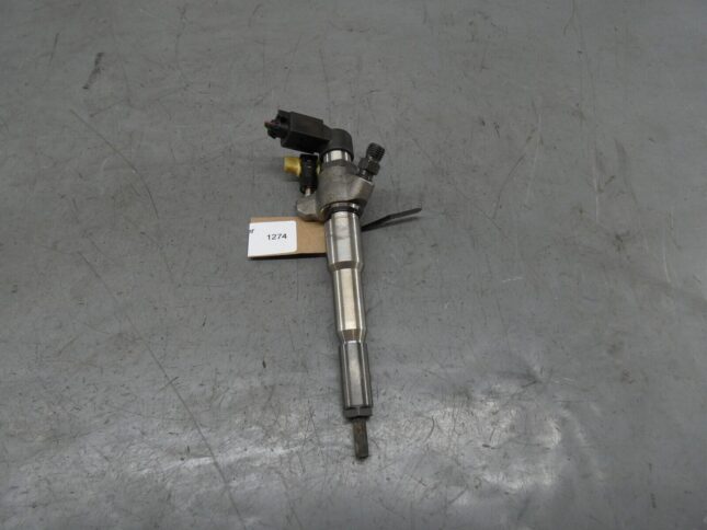 Renault Master Diesel Fuel Injector 2.3DCI 2017 - 166000372R (ENGINE ...