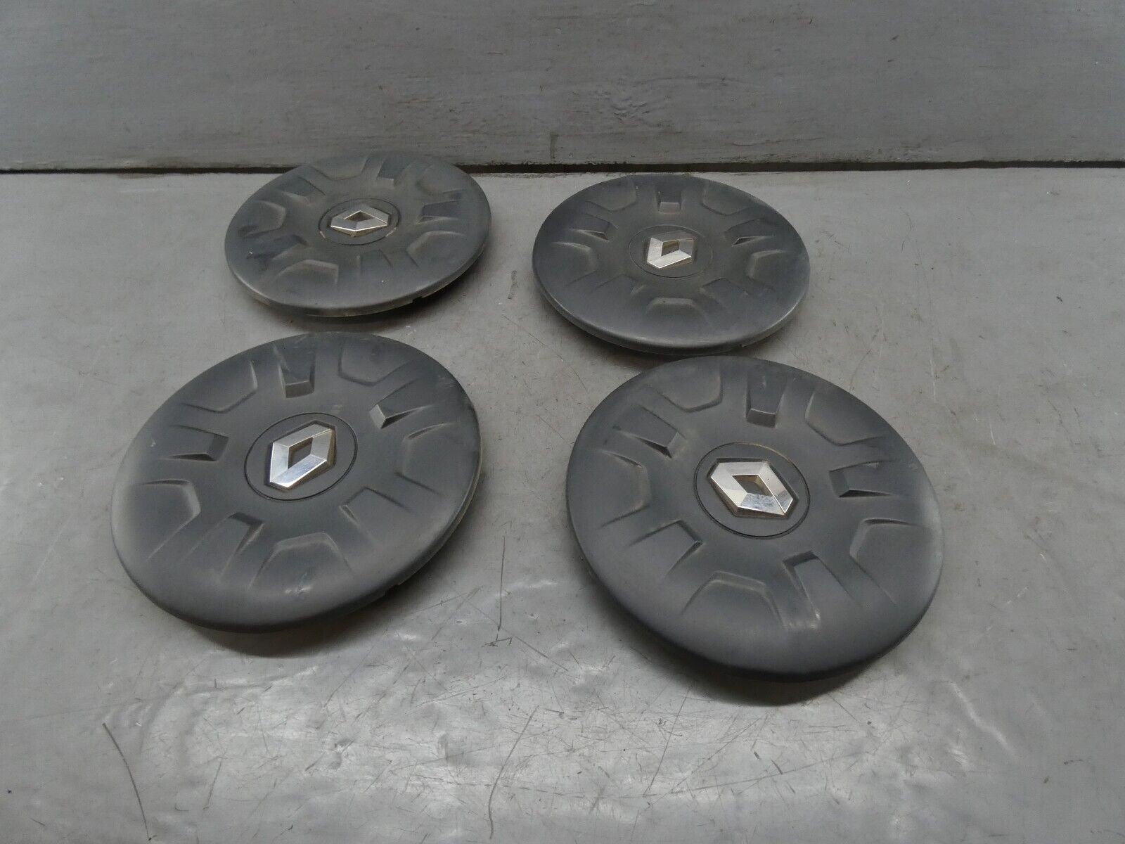 Renault Master Wheel Centre Cap Caps 2.3DCI 2017 (SET OF FOUR ...