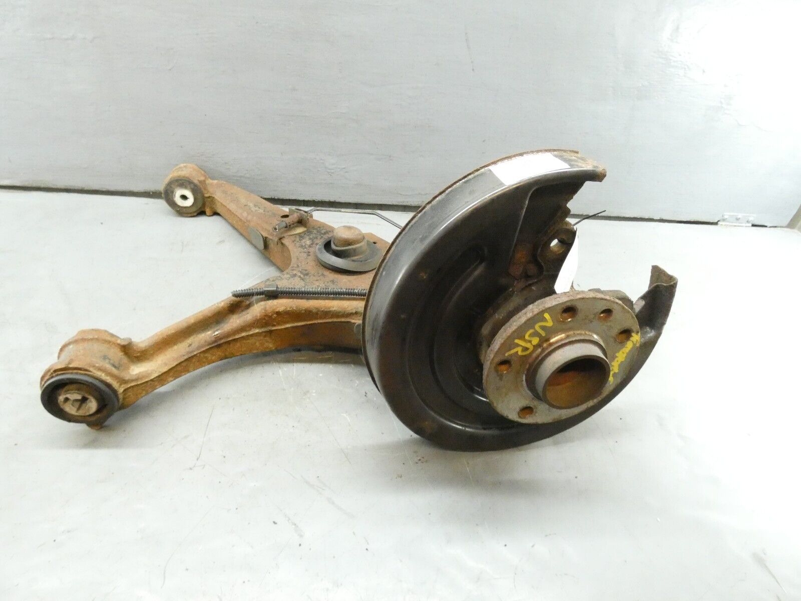 VW Volkswagen Transporter T6 Passenger Nearside Rear Wheel Hub 2.0TDI ...