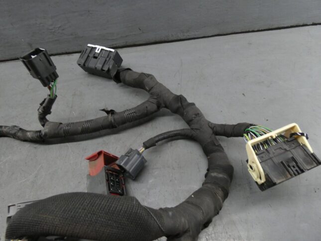 Ford Transit Custom Engine ECU Wiring 2.0DCIV 2019 - Chrispin's Used ...