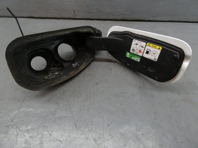 Ford Transit Connect Diesel Fuel Flap Cap Cover 1.5TDCI 2022 (WHITE ...