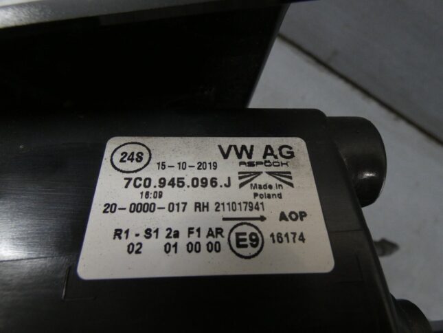 MAN TGE Drivers Offside Rear Tail Light 2.0TDI 2019 - 7C0945096J ...