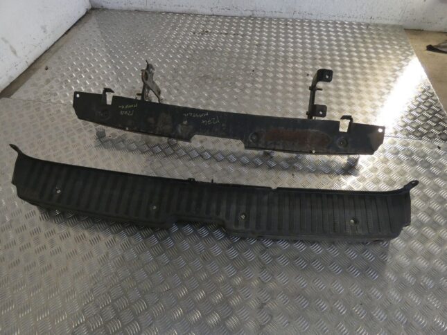 Renault Master Rear Bumper & Reinforcer Bar 2.3DCI 2017 - Chrispin's ...