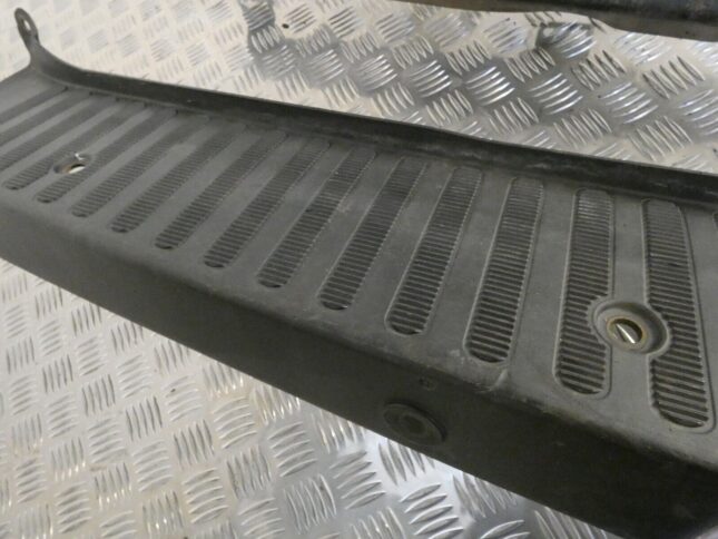 Renault Master Rear Bumper & Reinforcer Bar 2.3DCI 2017 - Chrispin's ...