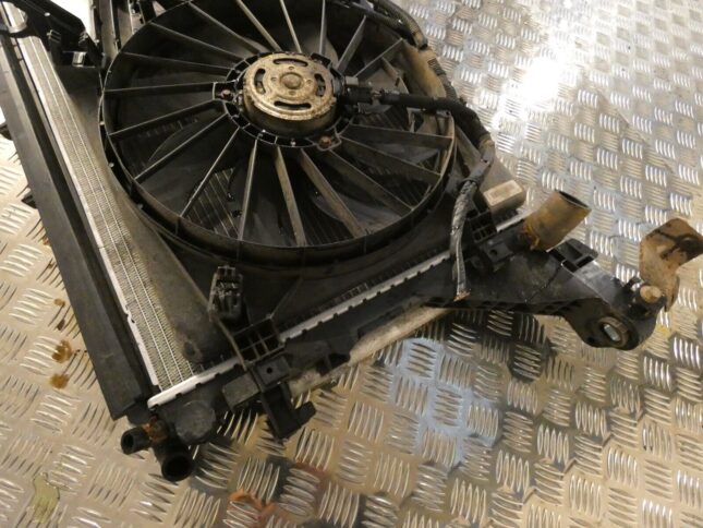 Renault Master Radiator & Cooling Fan Pack 2.3DCI 2017 - Chrispin's ...