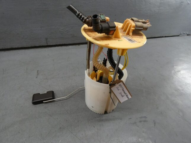 Renault Master Diesel Fuel Sender Sending Unit 2.3DCI 2017 - 172020772R ...
