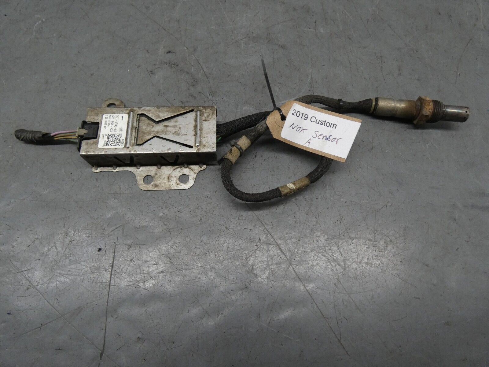 Ford Transit Custom NOX Lambda Sensor 2.0DCIV 2019 (A) - GK21-5E145-AD - Chrispin's Used Car Spares