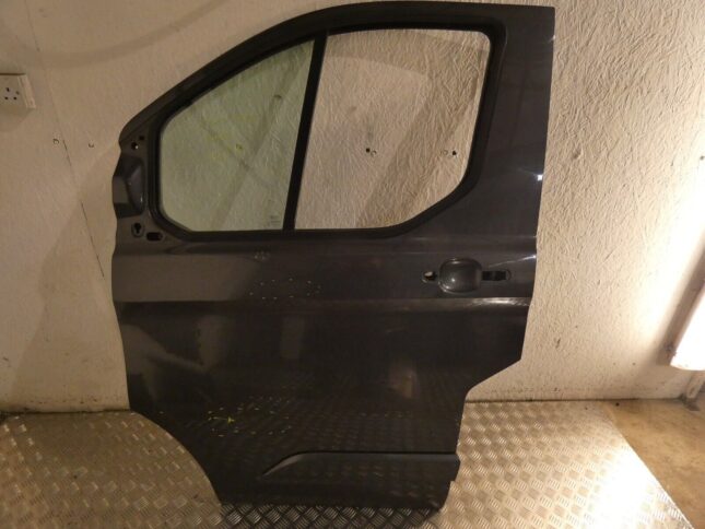 Ford Transit Custom Drivers Offside Front Door 2.0DCIV 2019 (GREY ...