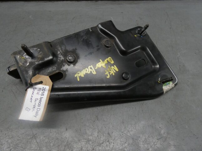 Iveco Daily Passenger Nearside Front Bumper Bracket 2.3 2016 (B ...