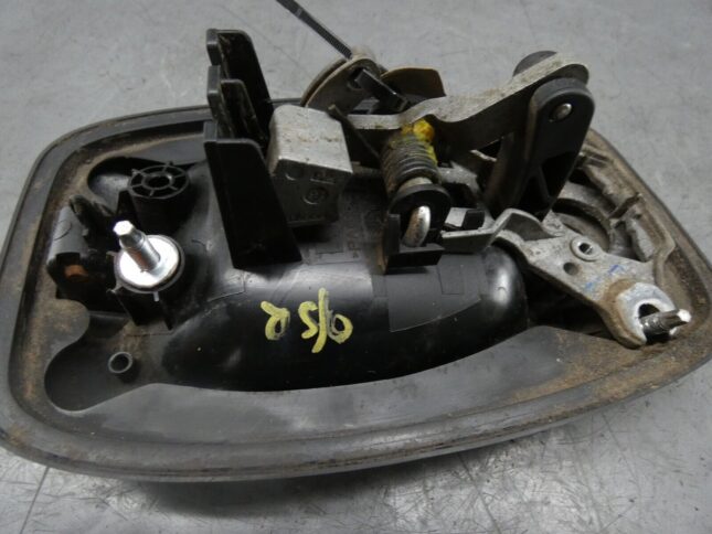 Iveco Daily Rear Door Handle 2.3 2016 - Chrispin's Used Car Spares