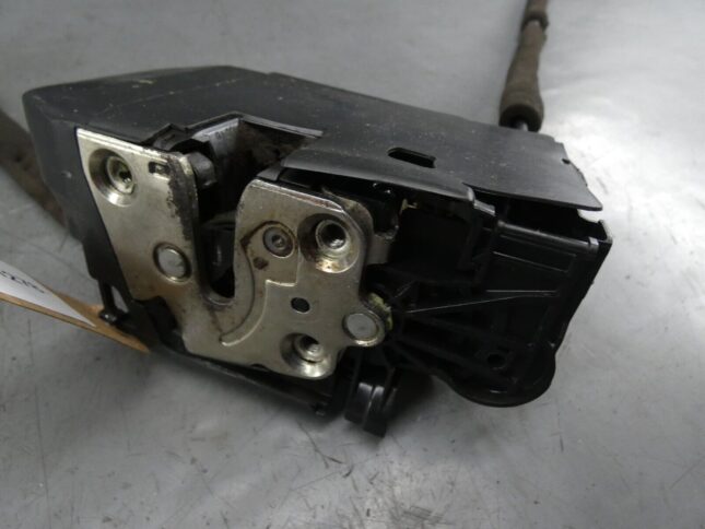 Iveco Daily Passenger Nearside Front Door Lock Latch Motor 2.3 2016 ...