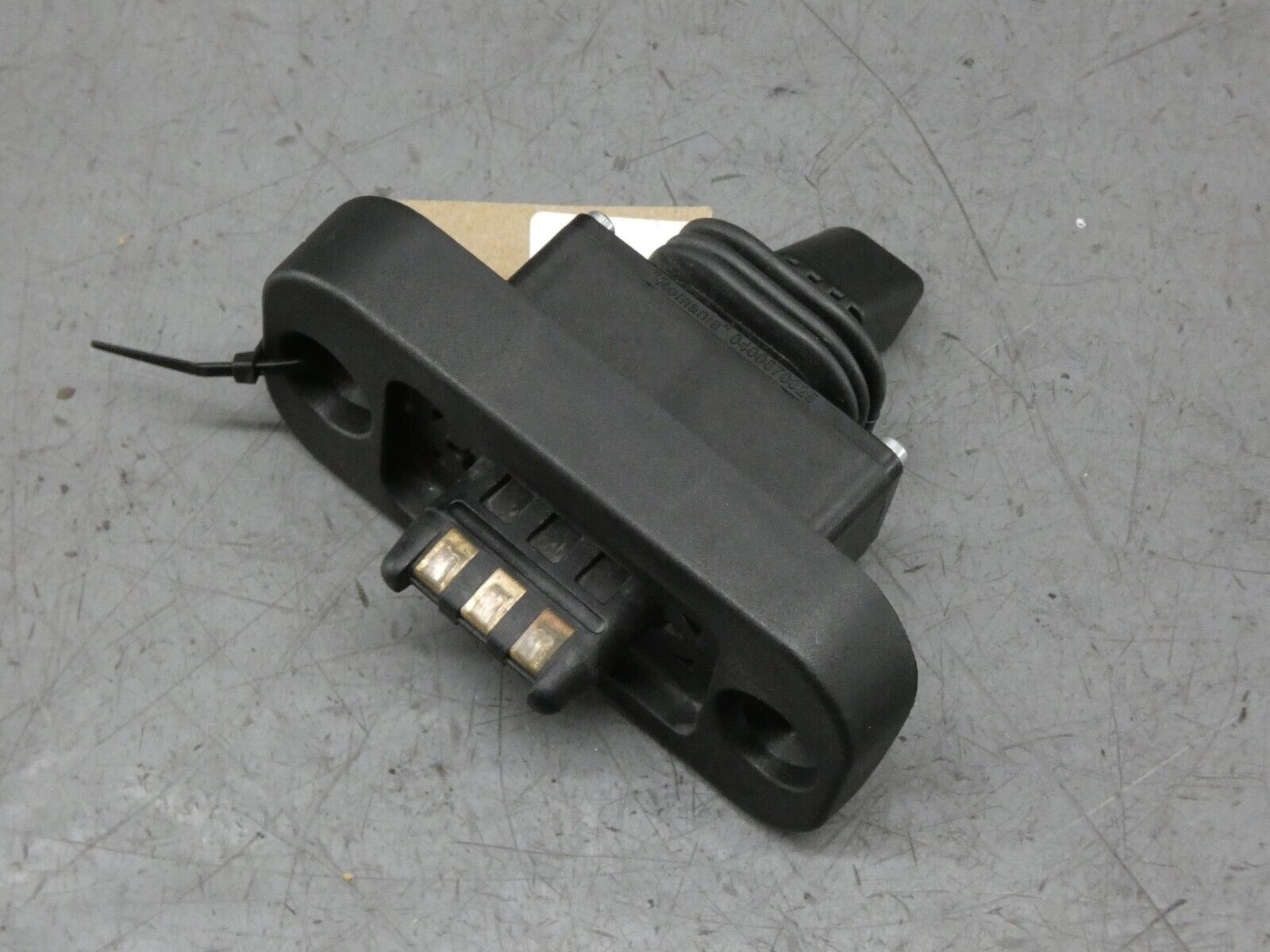 MAN TGE Passenger Nearside Side Sliding Door Contact Connector 2019 ...