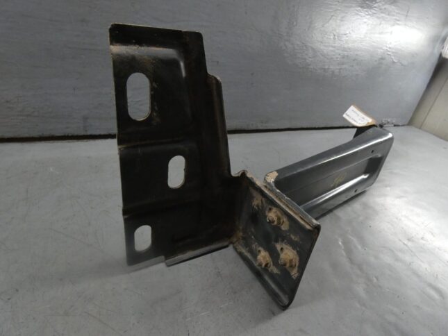 Iveco Daily Drivers Offside Front Bumper Bracket 2.3 2016 - Chrispin's ...