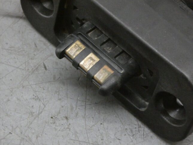 MAN TGE Passenger Nearside Side Sliding Door Contact Connector 2019 ...