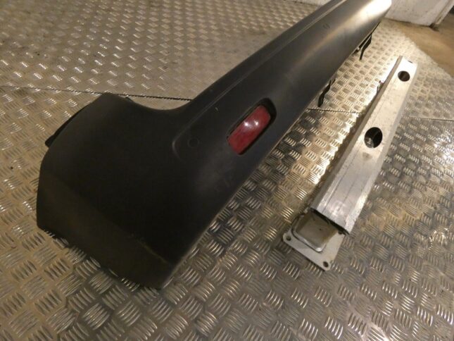 Vauxhall Vivaro Rear Bumper & Reinforcer Bar 1.5HDI 2021 - Chrispin's ...