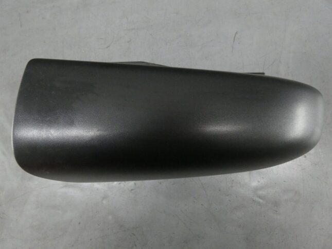 Vauxhall Vivaro Drivers Offside Rear Top Light Panel Trim 1.6CDTI Bi ...
