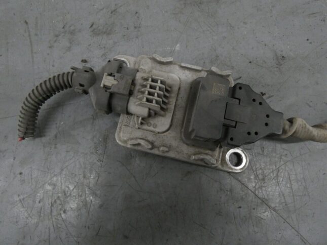Vauxhall Vivaro NOX Lambda Sensor 1.6CDTI Bi-Turbo 2018 (A ...