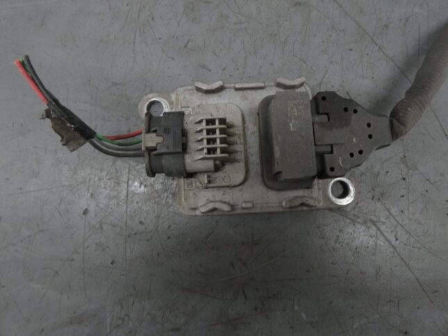 Vauxhall Vivaro NOX Lambda Sensor 1.6CDTI Bi-Turbo 2018 (B ...