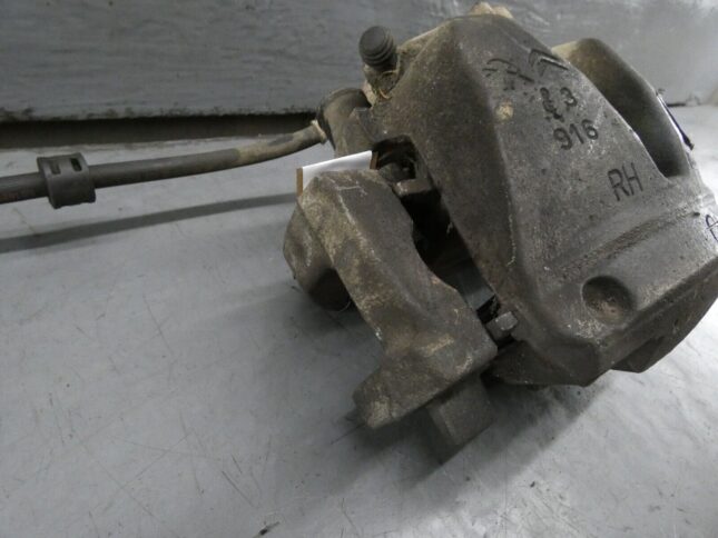 Vauxhall Vivaro Drivers Offside Front Brake Caliper 1.5HDI 2021 ...