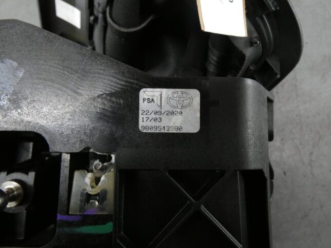 Vauxhall Vivaro Manual Gearstick Gear Stick Lever 2.0HDI 2020 ...