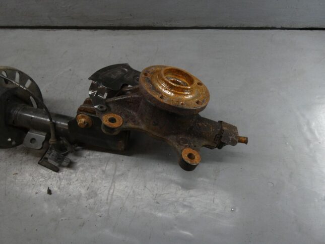 Vauxhall Vivaro Passenger Nearside Front Shock & Hub Suspension 2.0HDI ...