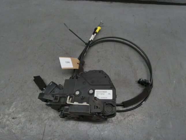 Vauxhall Vivaro Passenger Nearside Side Sliding Door Lock Latch Motor ...