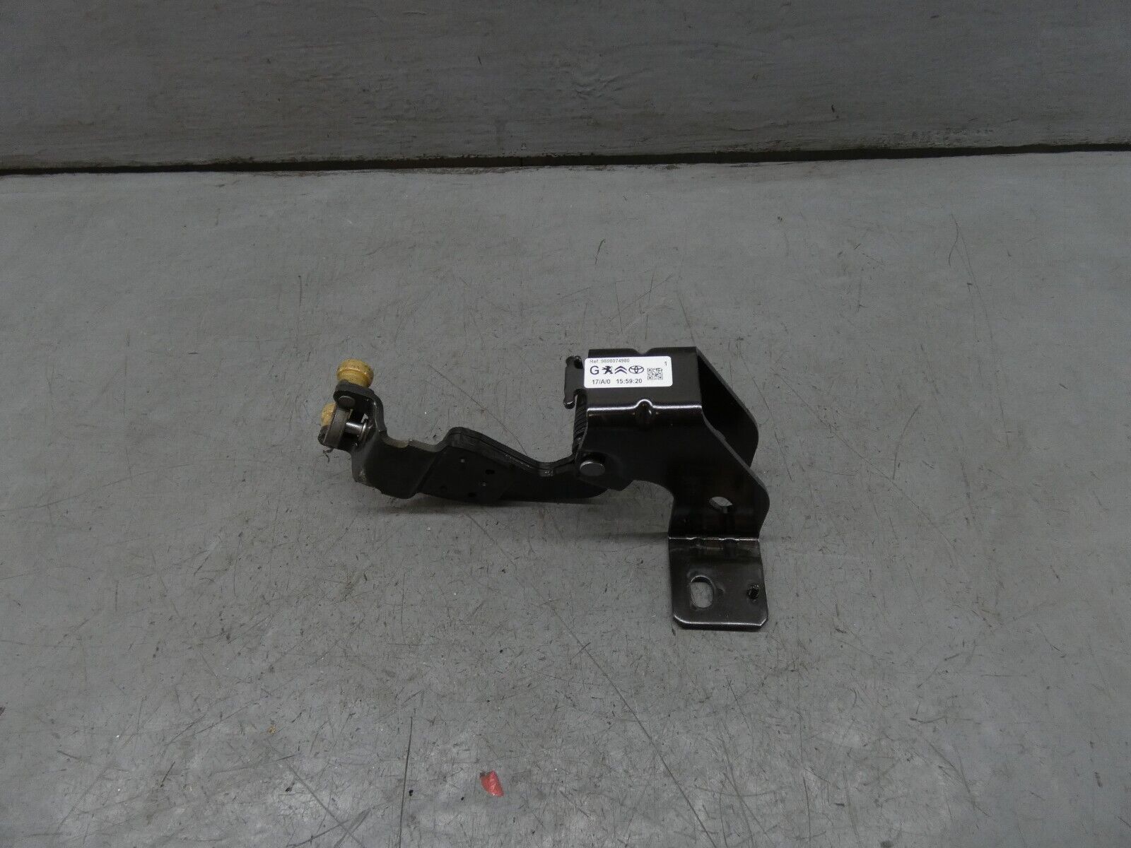 Peugeot Expert Passenger Nearside Middle Sliding Door Runner 2020 ...