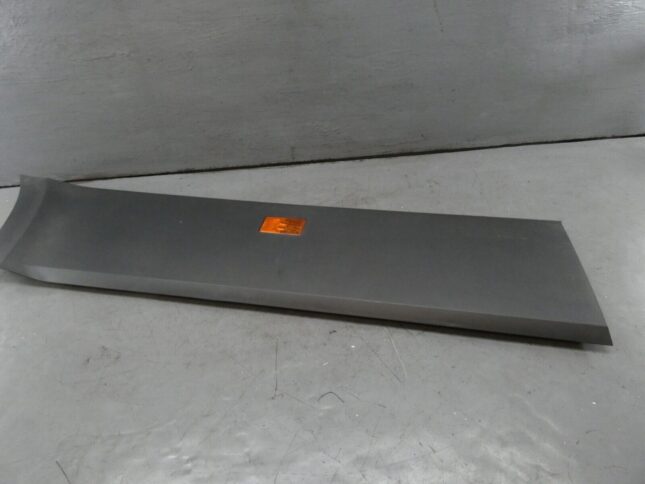 MAN TGE Drivers Offside Before Front Wheel Arch Trim 2.0TDI 2019 ...