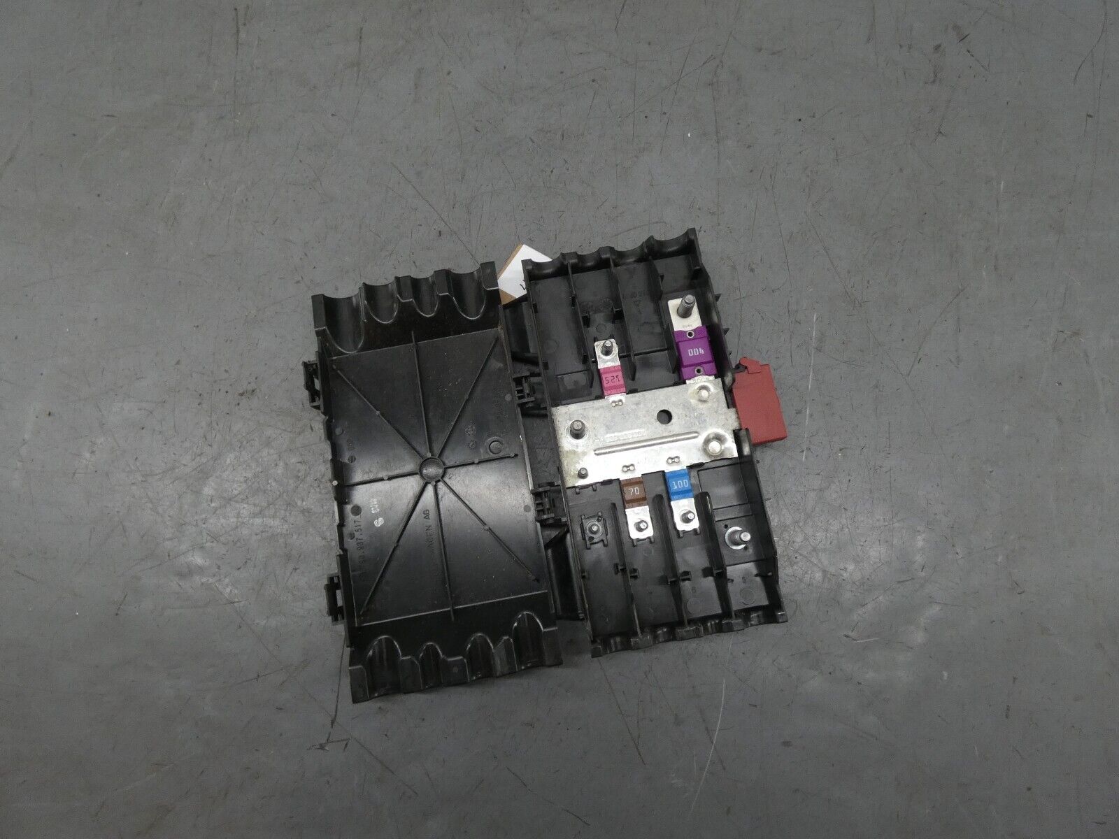 MAN TGE Battery Box Fuse Boad 2.0TDI 2019 - 7C0937517AC - Chrispin's ...