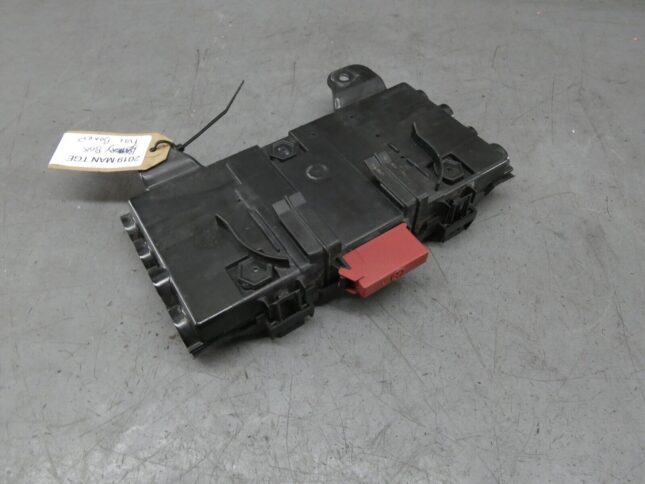 MAN TGE Battery Box Fuse Boad 2.0TDI 2019 - 7C0937517AC - Chrispin's ...