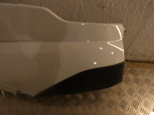 Iveco Daily Drivers Offside Front Wing 2.3 2016 (WHITE) - Chrispin's ...