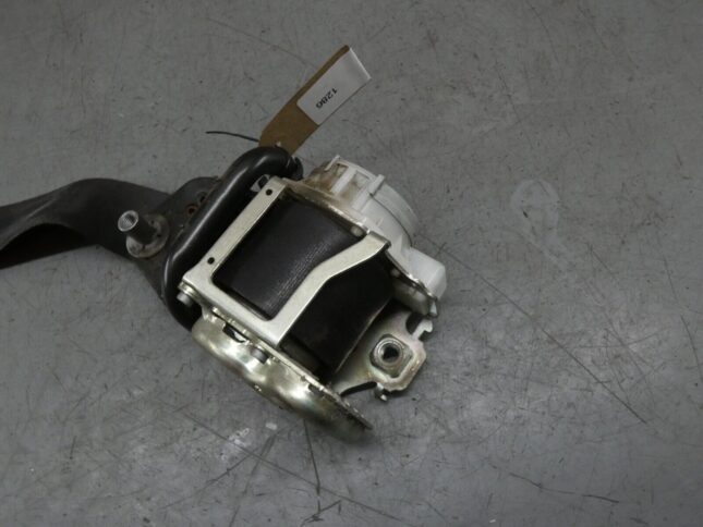 Peugeot Expert Drivers Offside Front Seat Belt 1.6HDI 2018 - 98083793XX ...