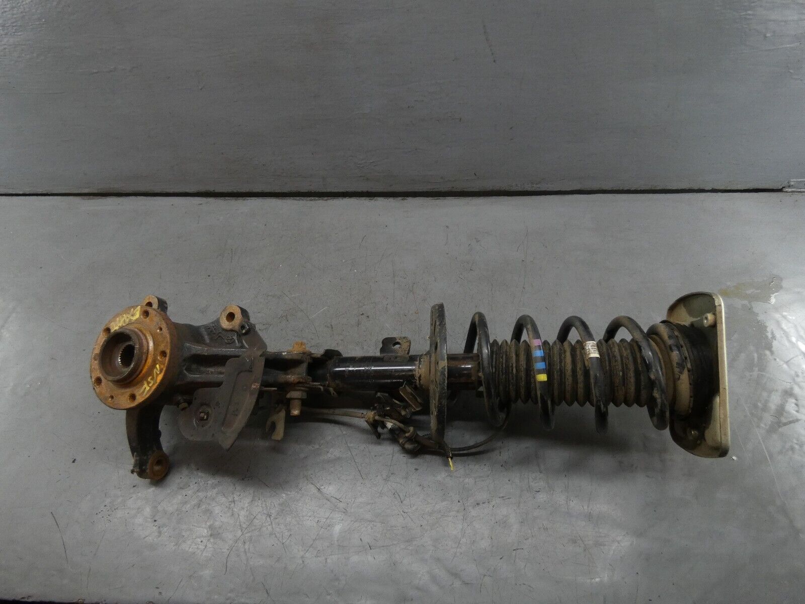 Peugeot Expert Passenger Nearside Front Shock & Hub Suspension 1.6HDI ...