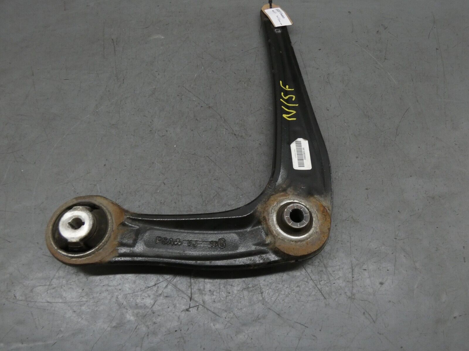 Vauxhall Vivaro Passenger Nearside Front Bottom Control Arm 2020 ...