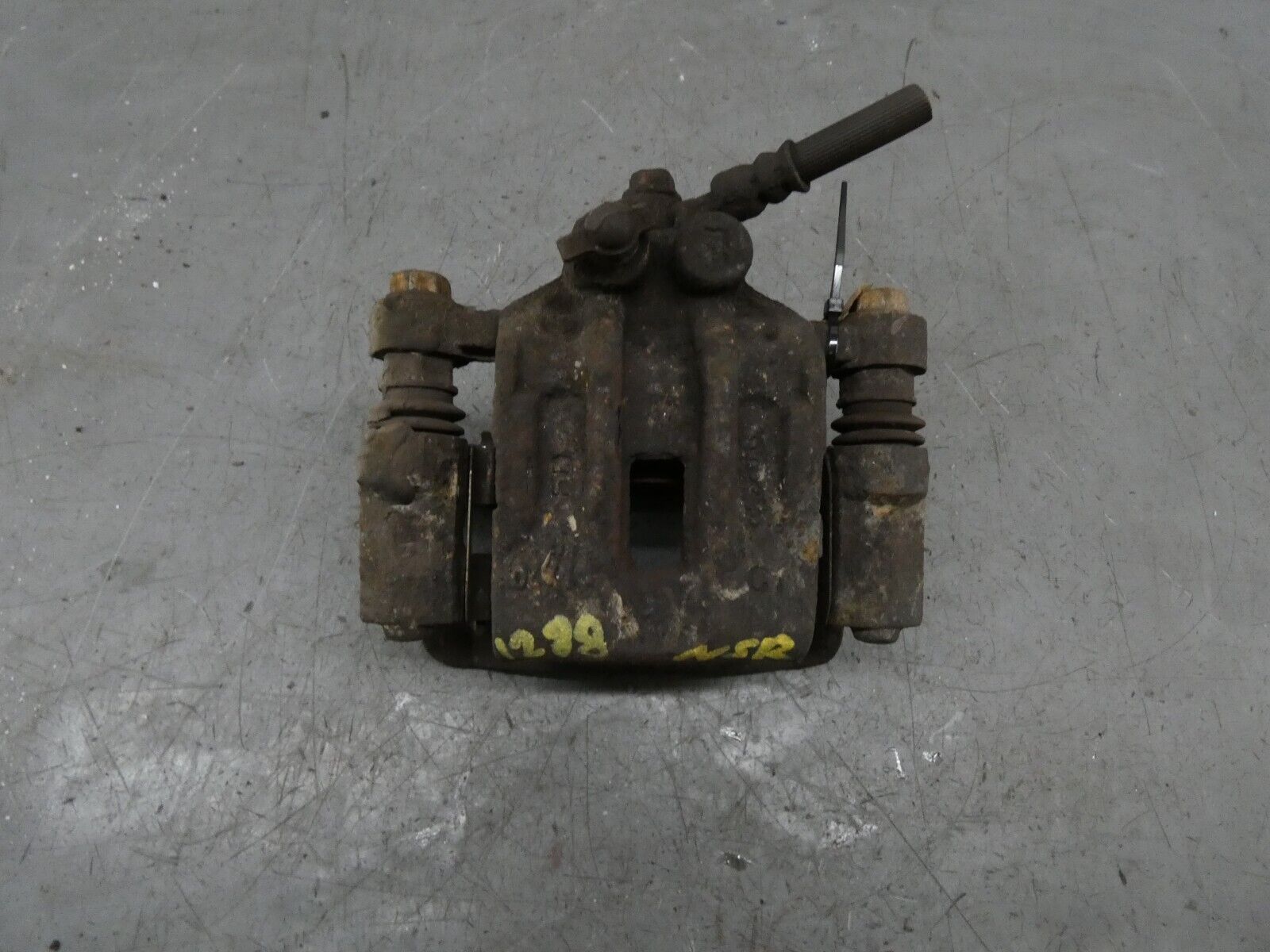 Hyundai i30 Passenger Nearside Rear Brake Caliper 5dr 1.4 16v 2011 ...