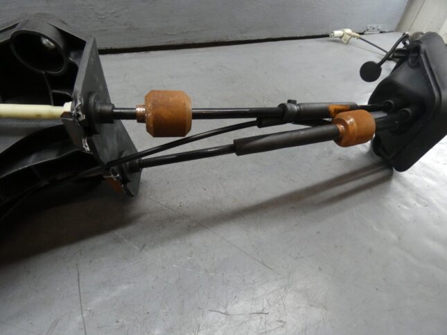 Peugeot Expert Gear Linkages Control Selector Cables c/w Gearstick 2 ...