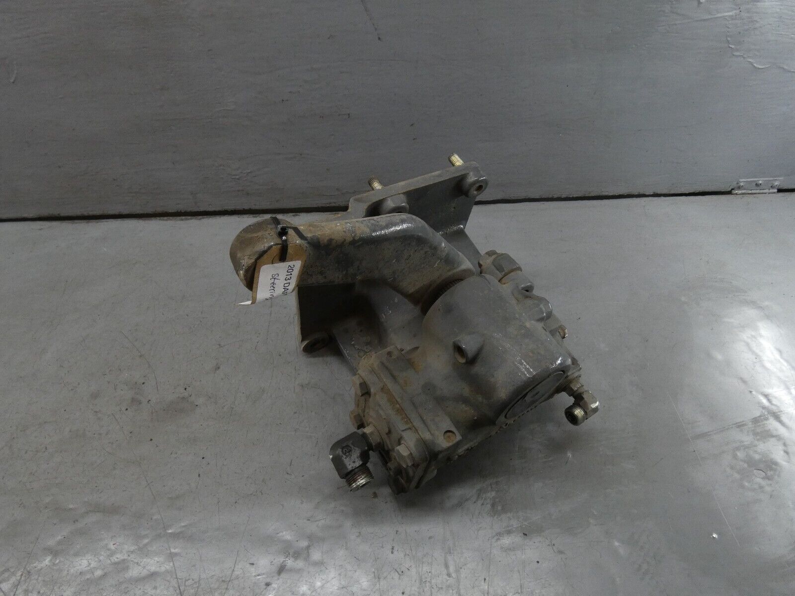 DAF LF45 140 Steering Box 2013 - 90202D - Chrispin's Used Car Spares