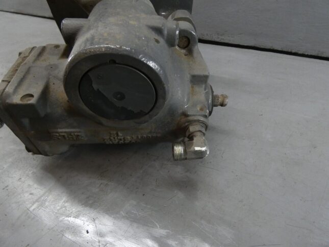 DAF LF45 140 Steering Box 2013 - 90202D - Chrispin's Used Car Spares