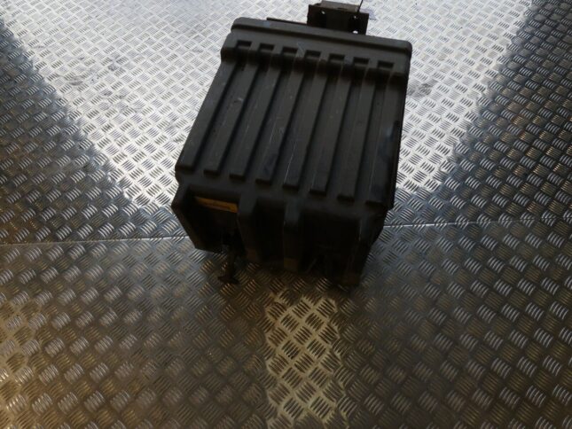 DAF LF45 140 Battery Box 2013 - Chrispin's Used Car Spares