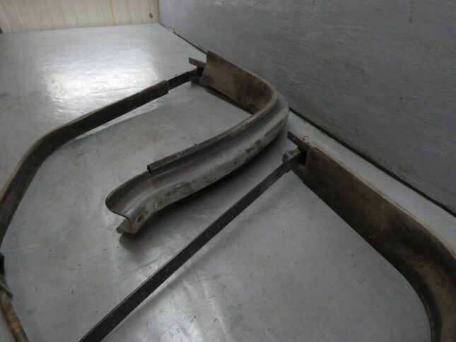 DAF LF45 140 Diesel Fuel Tank Bracket Brackets 2013 (PAIR) - Chrispin's ...