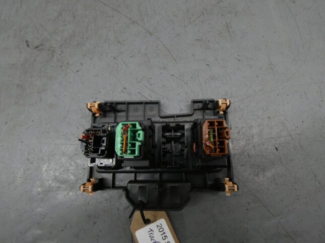 Suzuki Swift Traction Control Switch 3dr 1.2 Petrol 2015 - Chrispin's ...