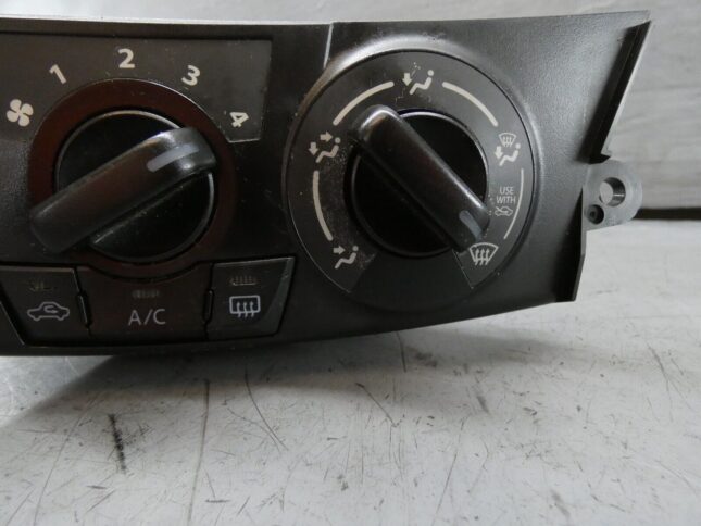 Suzuki Swift Heater Controls Control Unit with AIR CON 3dr 1.2 Petrol ...