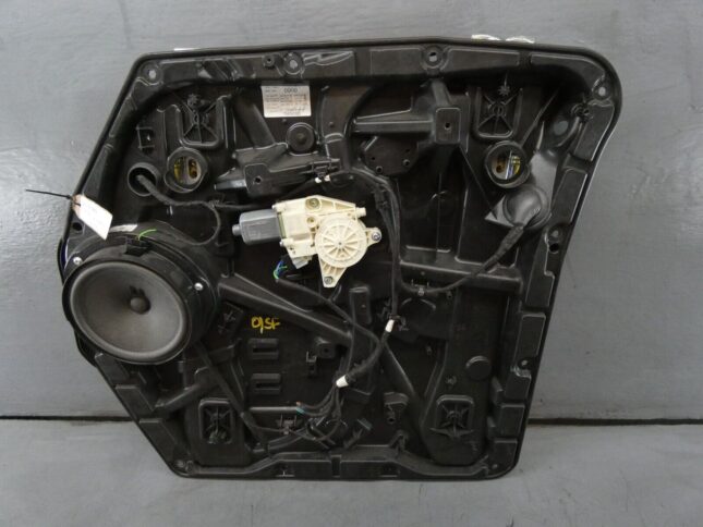 Mercedes Benz Vito Drivers Offside Front Window Motor 2.1 2019 ...