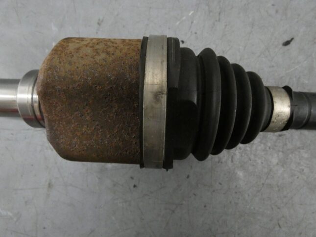 Vauxhall Combo Passenger Nearside Front Driveshaft 1.6CDTI 2019 ...