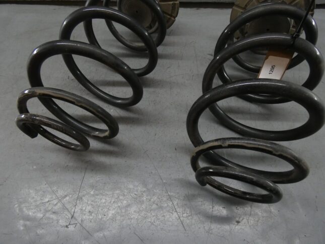 Mercedes Benz Vito Rear Coil Spring Springs 2.1 2019 (PAIR) - Chrispin ...