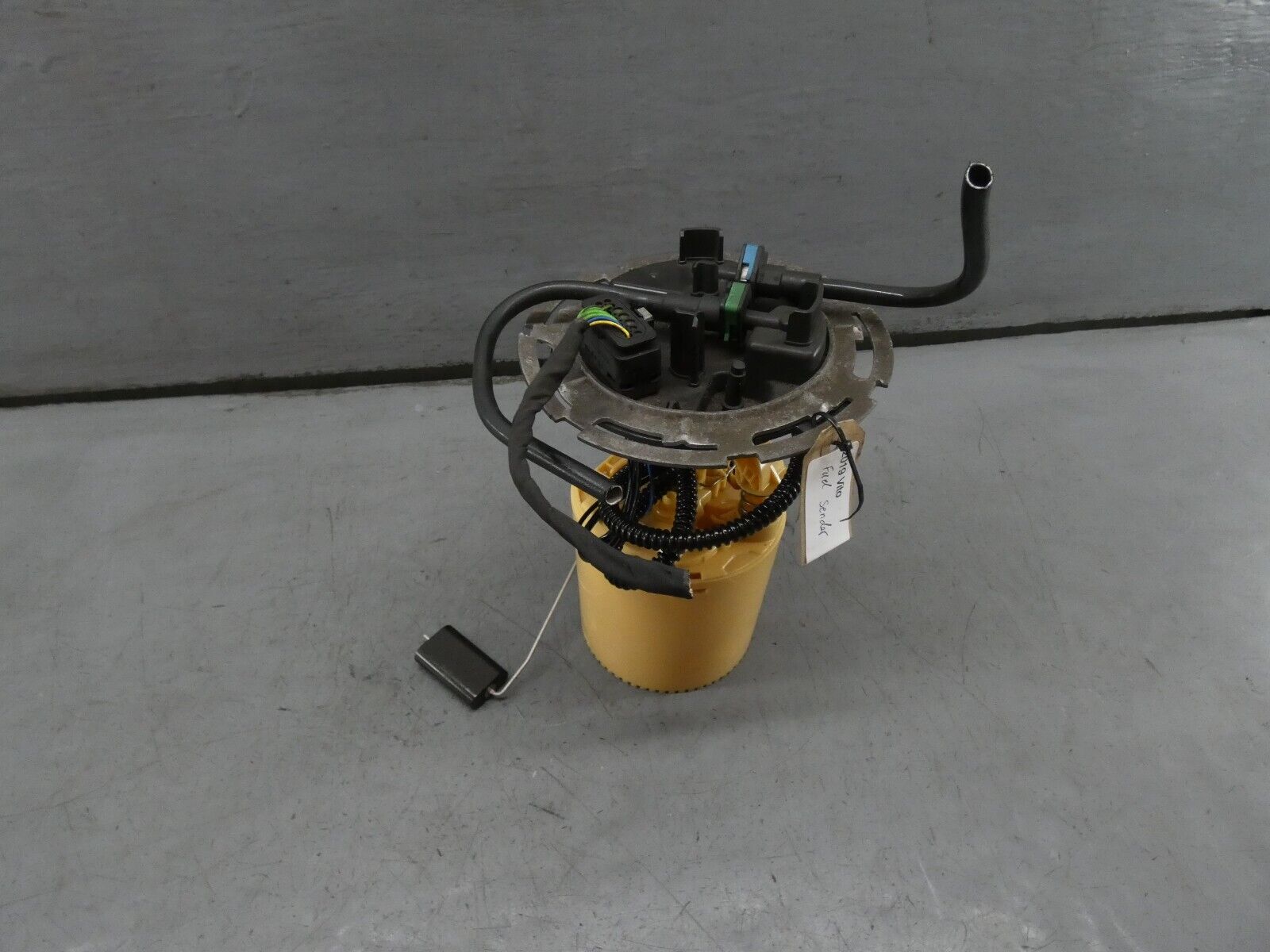 Mercedes Benz Vito Diesel Fuel Sender Sending Unit 2.1 2019 - Chrispin ...